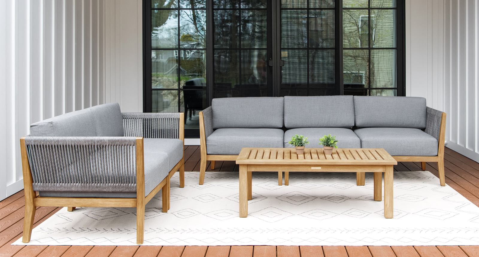 The Ultimate Patio Conversation Sets Buying Guide – Materials, Layouts ...